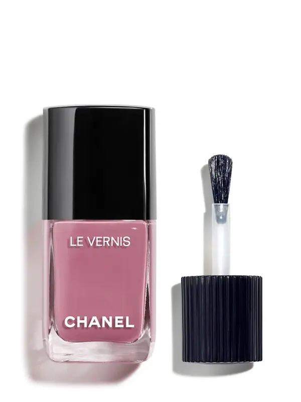 The 7 Best Chanel Nail Polish Colors, According to Manicurists