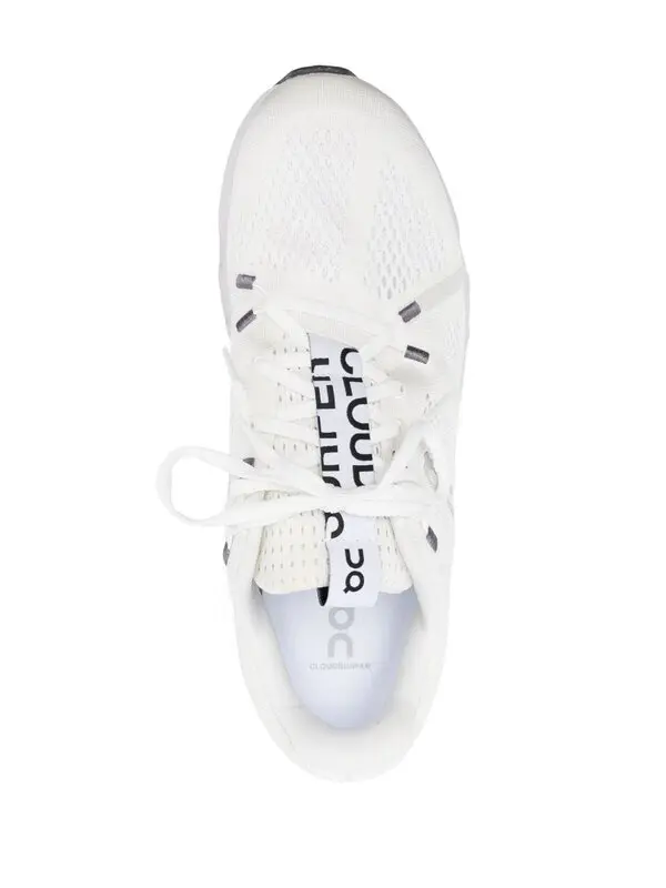 On Cloudsurfer | Frost Sneakers