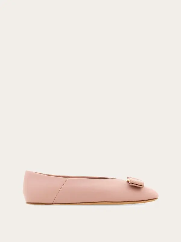 FERRAGAMO Vara Bow Ballet Flat - Pink