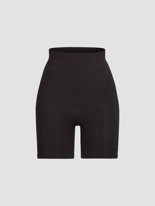 SKIMS Seamless Sculpt Mid-thigh Short - Onyx