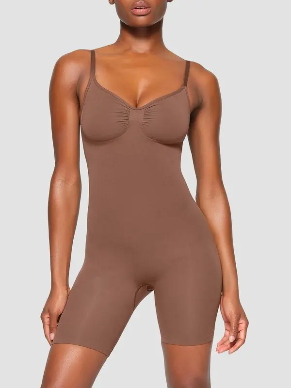 SKIMS Seamless Sculpt Mid Thigh Bodysuit - Jasper