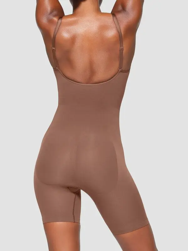 SKIMS Seamless Sculpt Mid Thigh Bodysuit - Jasper