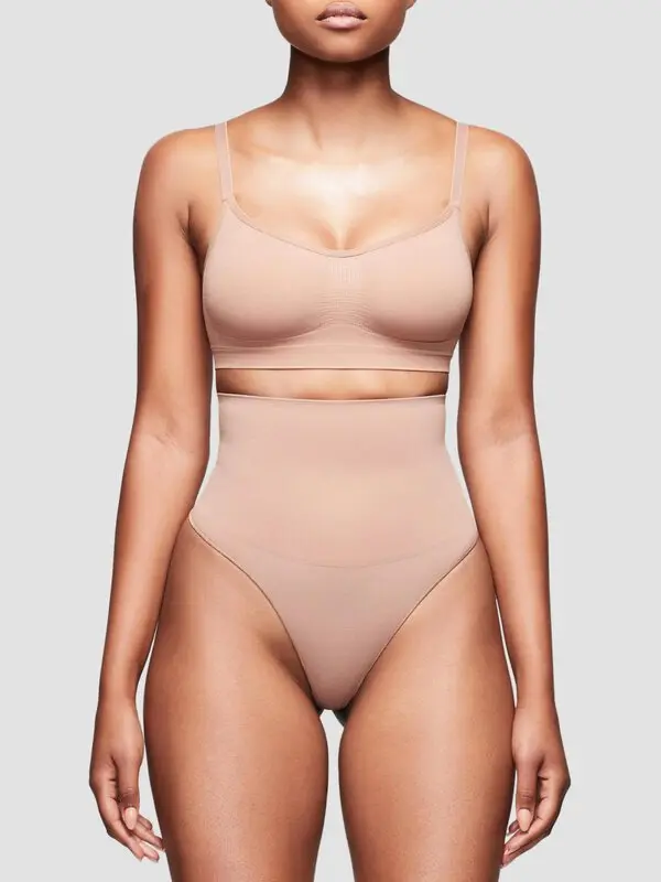 SKIMS Seamless Sculpt Bralette - Sienna