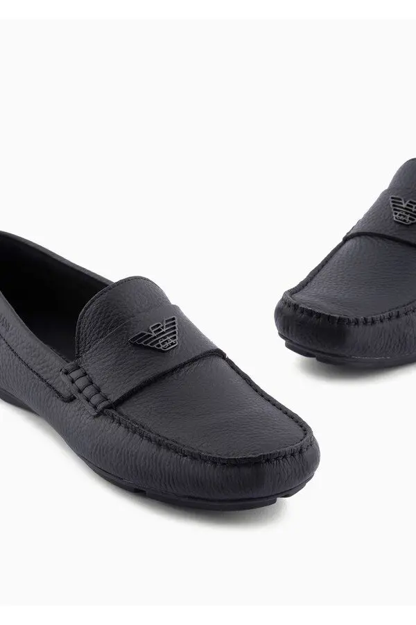 Emporio Armani Men Tumbled-Leather Driving Shoes In Black  display picture 3