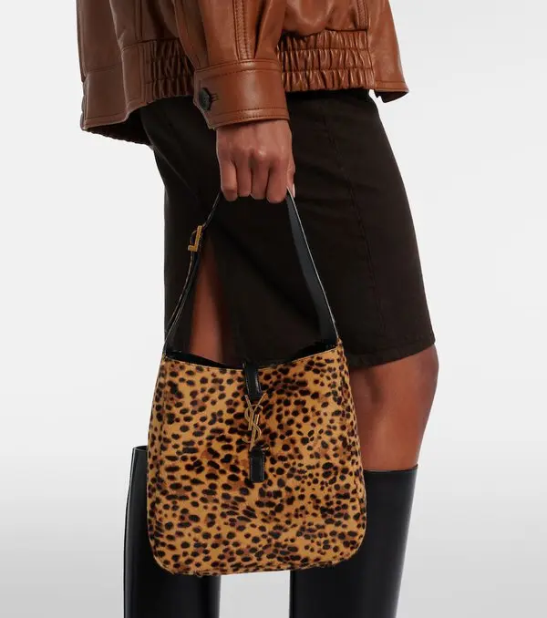 Saint Laurent Le 5 À 7 Small Shoulder Bag - Brown