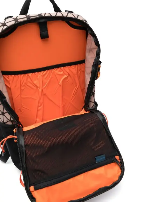 PIQUADRO Debossed-logo Detail Backpack
