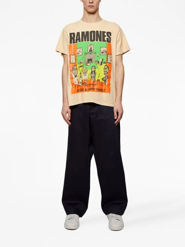 MADE WORN The Ramones S/S Tee MUSE購入 Madeworn The Ramones T-Shirt - Red | Editorialist