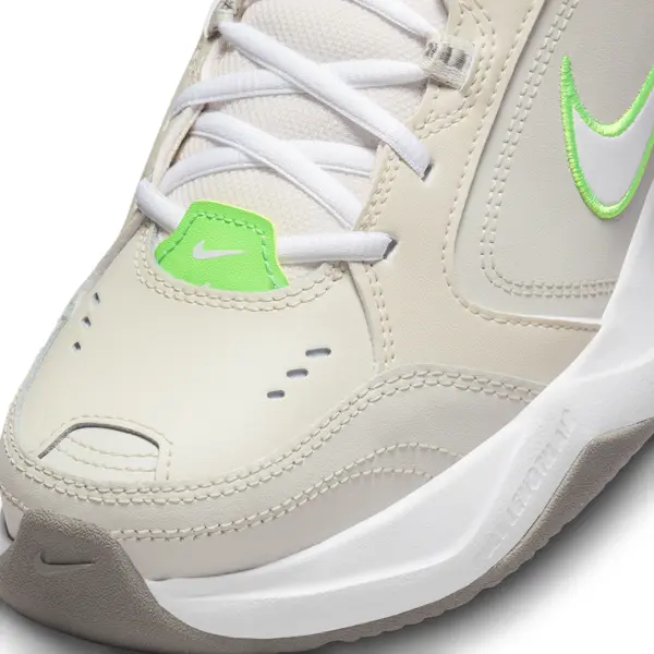 Nike Air Monarch Iv Training Shoes