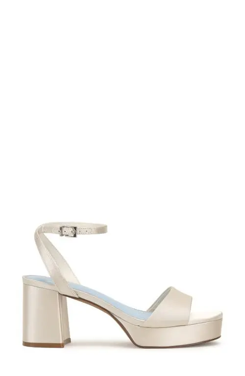 Vince Camuto Pendreya Platform Sandal - Milk