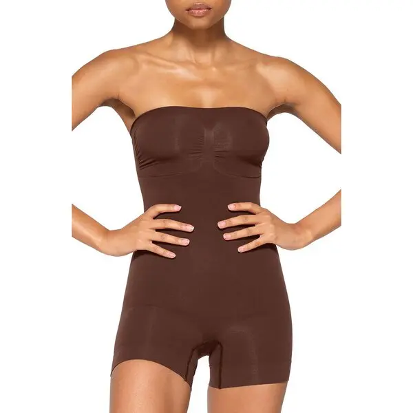 SKIMS Seamless Sculpt Strapless Shortie Bodysuit - Cocoa