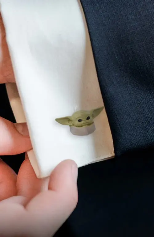 CUFFLINKS, INC. Cufflinks