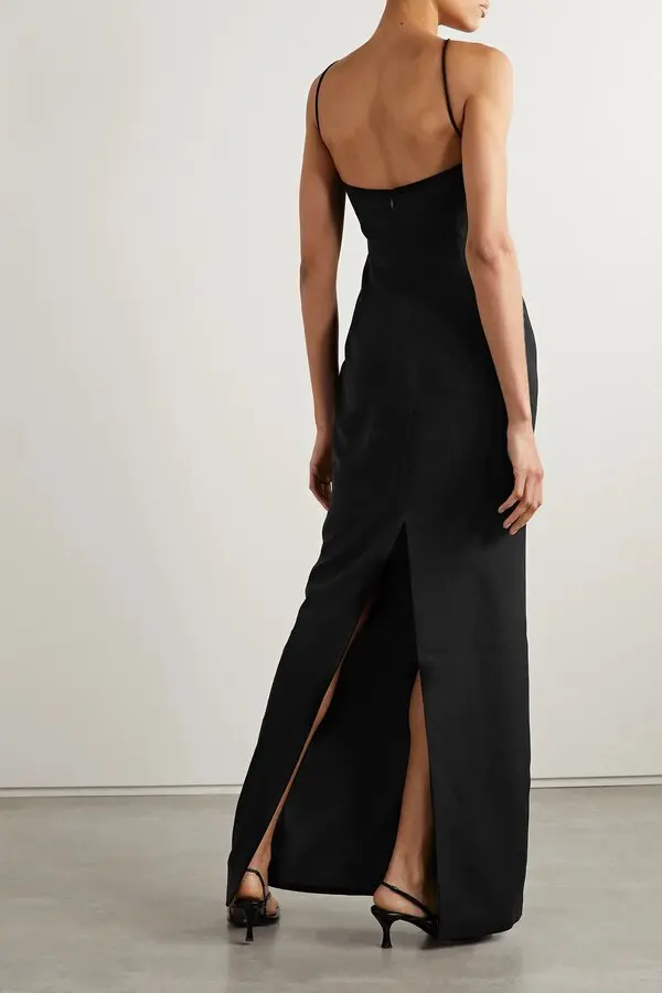 MONOT Crepe Gown