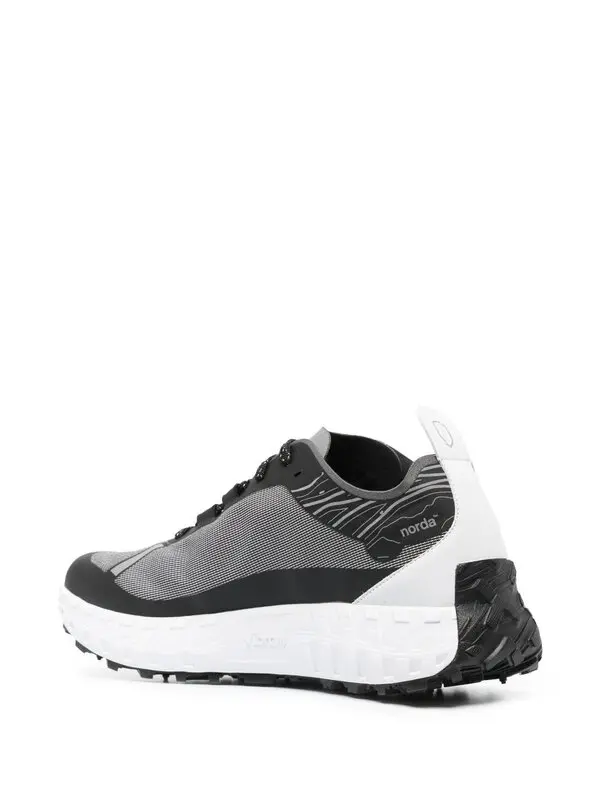 NORDA 001 Low-top Sneakers - Black
