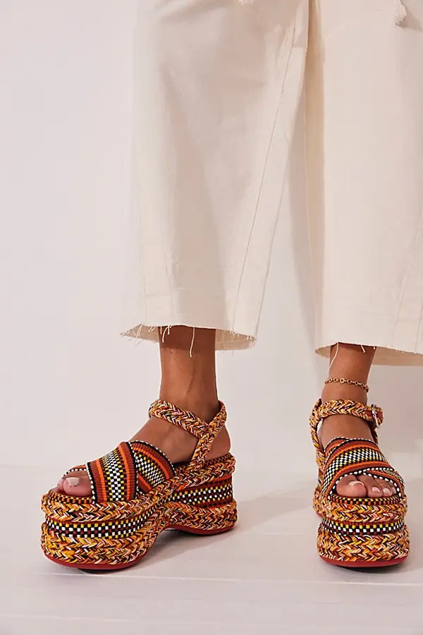 AMAMBAIH Carmen Flatform Sandals