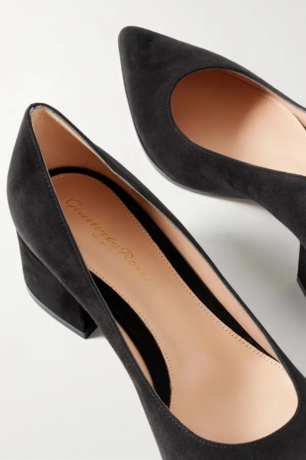 GIANVITO ROSSI Piper 45 Suede Pumps - Black
