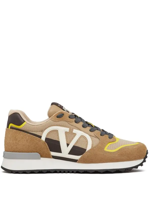 Valentino Garavani Vlogo Pace Low-top Sneakers