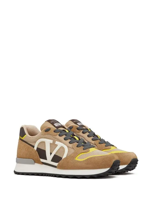 Valentino Garavani Vlogo Pace Low-top Sneakers