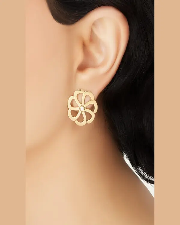 L. KLEIN 18k Yellow Flora Diamond Stud Earrings