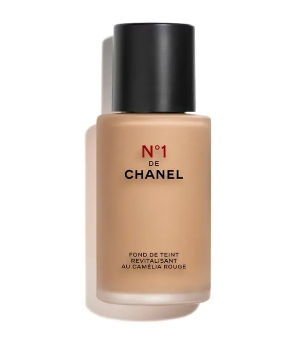 Chanel N°1 De Revitalizing Foundation - Nude