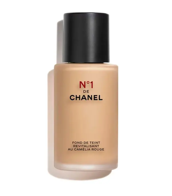 Chanel N°1 De Revitalizing Foundation - Nude