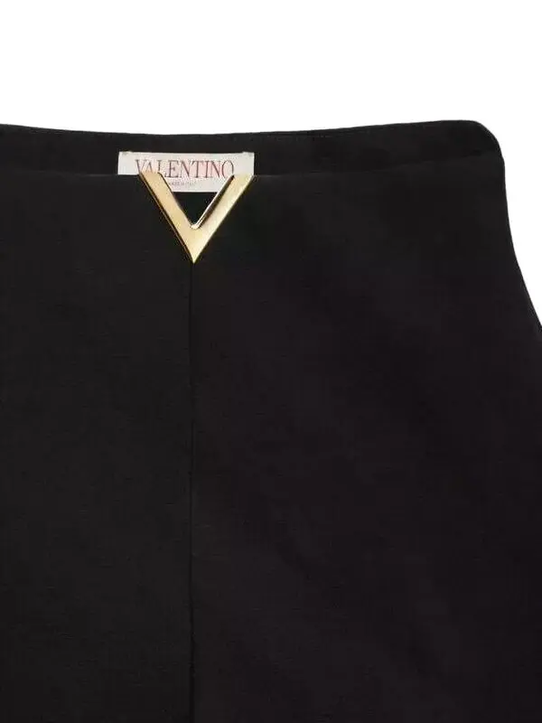 Valentino Garavani Crepe Couture Tailored Shorts - Black