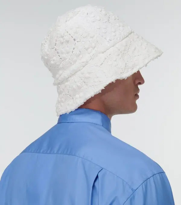 Comme Des Garçons Crochet Bucket Hat