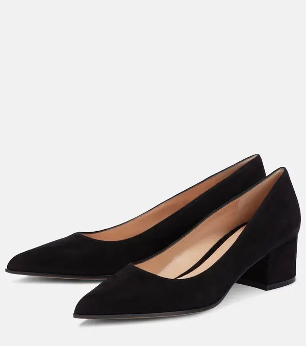 GIANVITO ROSSI Piper 45 Suede Pumps - Black