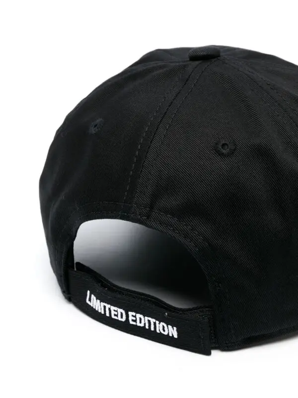 Vetements Logo-embroidered Curved-peak Cap