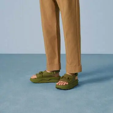 Gucci Horsebit Flatform Sandal Rubber - Green | Editorialist