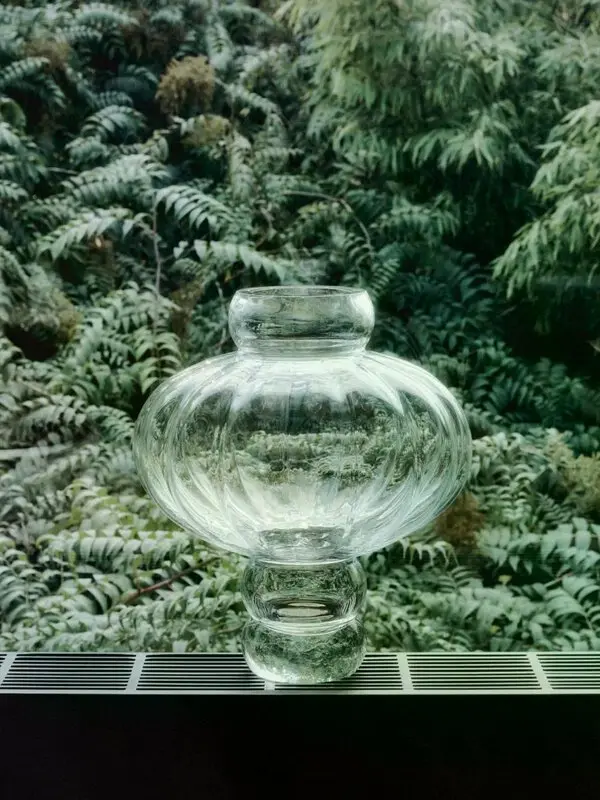 LOUISE ROE Balloon 02 Glass Vase
