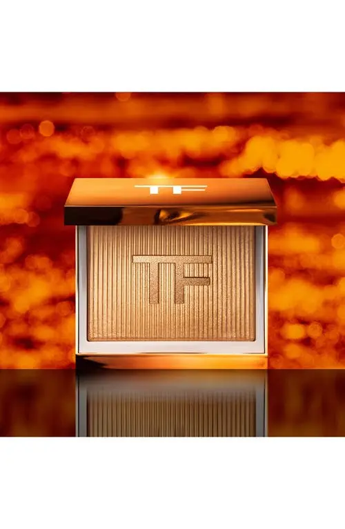 TOM FORD Soleil De Feu Shimmering Highlighter Powder