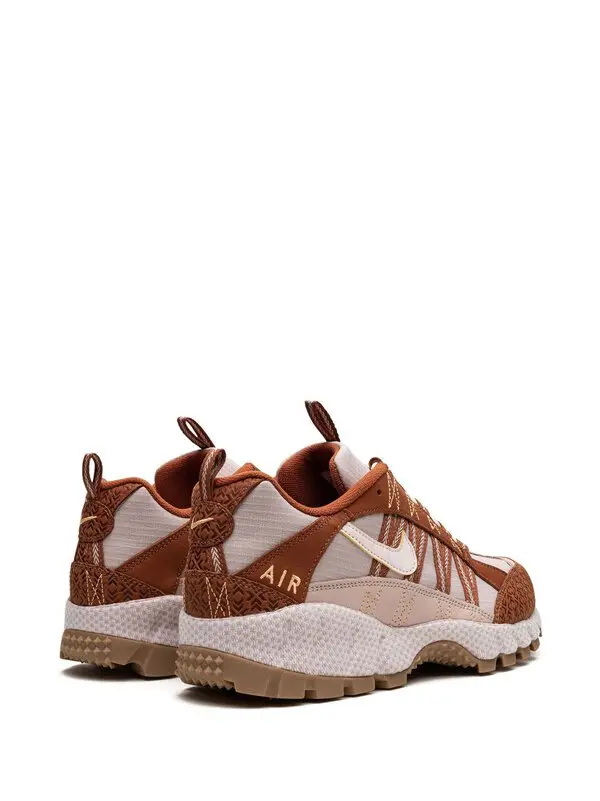 Nike Air Humara Future Movement Sneakers