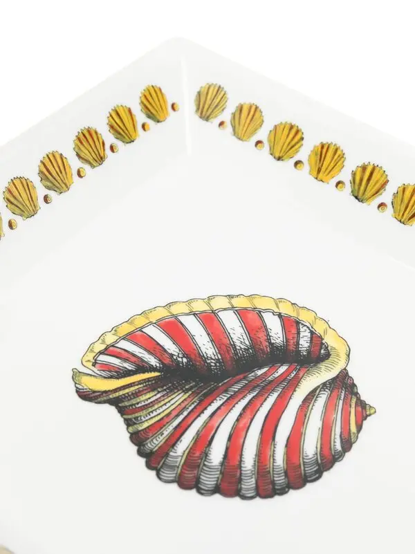 FORNASETTI Giro Di Conchiglie Plate