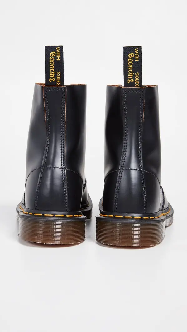 Dr. Martens 1460 Vintage 8 Eye Boots - Black