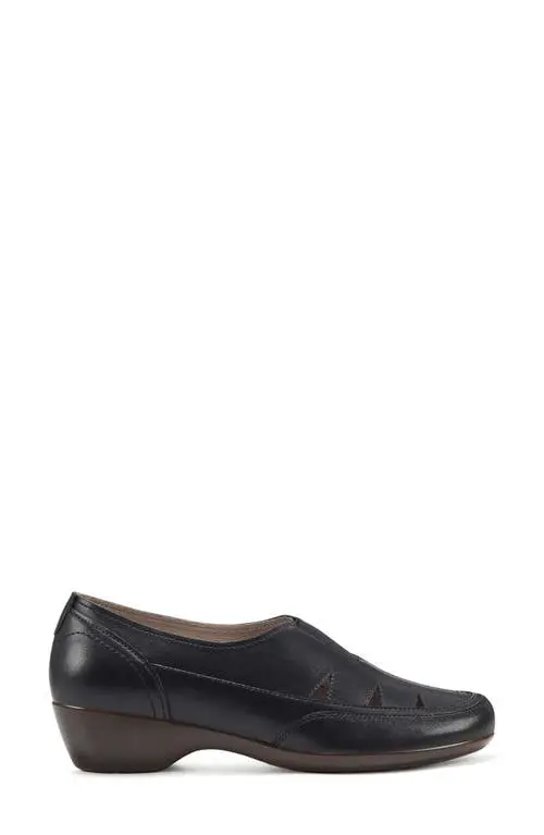 Easy Spirit Daisie Flat