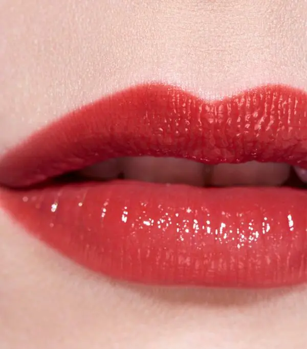 Chanel Rouge Coco Flash Lipstick - Red