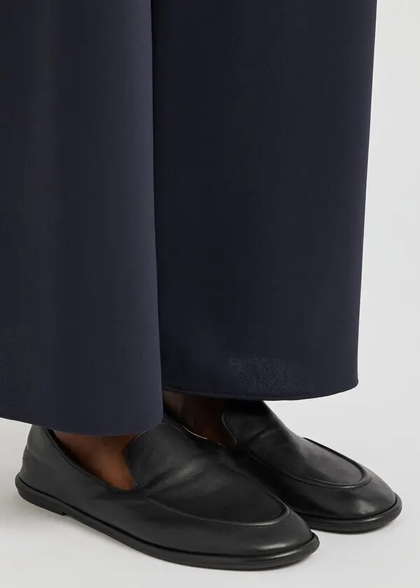 THE ROW Canal Leather Loafers - Black