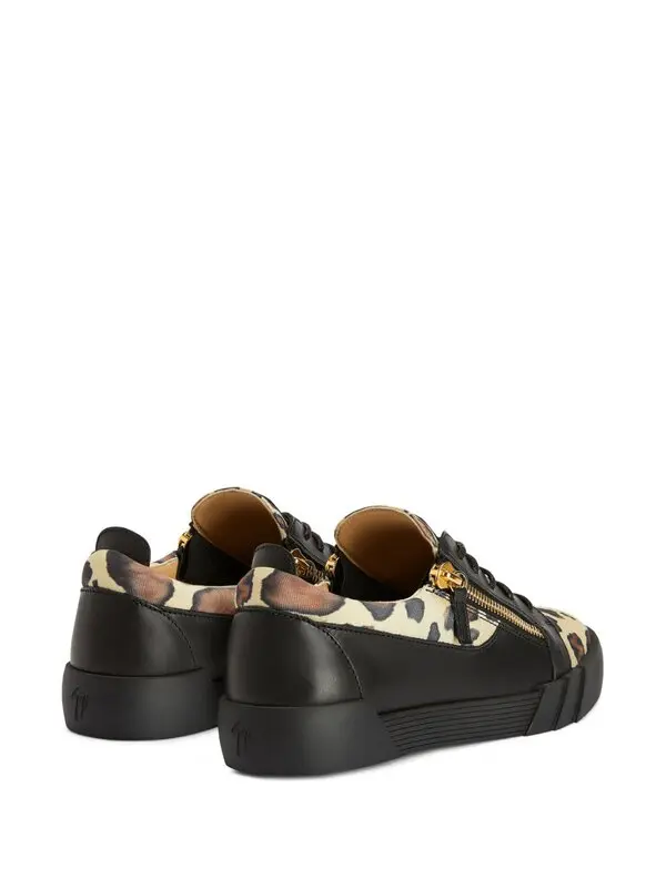GIUSEPPE ZANOTTI Low-top Sneakers - Black