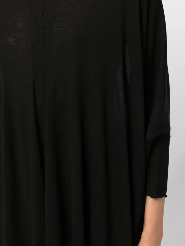 Masnada V-neck Blouse