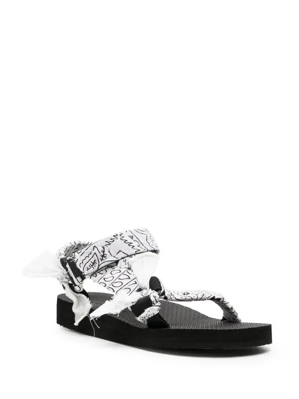 ARIZONA LOVE Trekky Bandana Flat Sandals - White