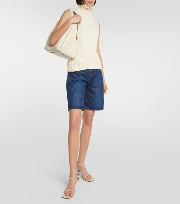 TOTEME Turtleneck Wool Top