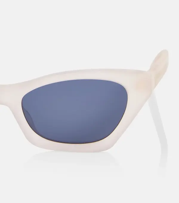 Dior Cat Eye Sunglasses - Pink