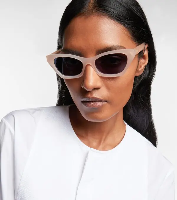 Dior Cat Eye Sunglasses - Pink