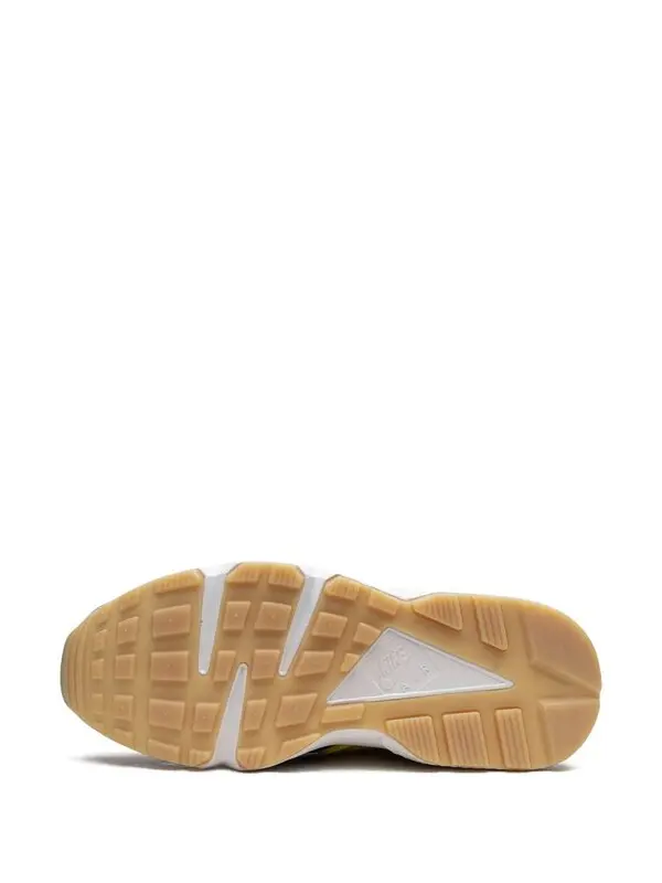 Nike Air Huarache Go The Extra Smile Sneakers - Black