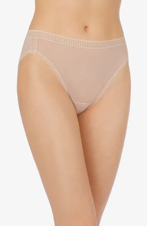 ON GOSSAMER High Cut Briefs - Champagne