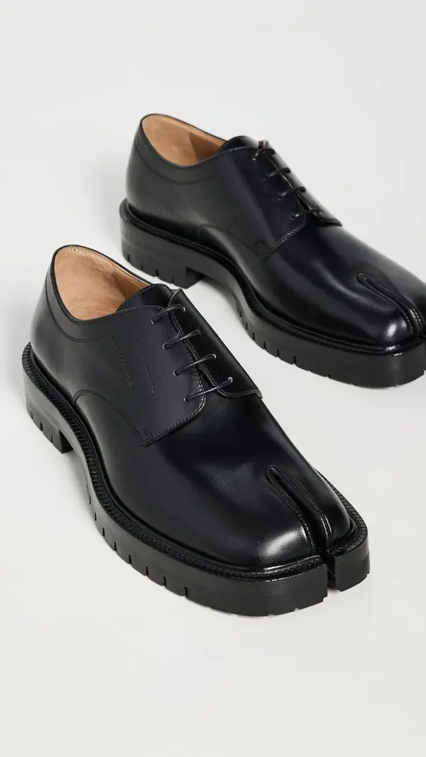 MAISON MARGIELA Tabi County Lace-up Shoes
