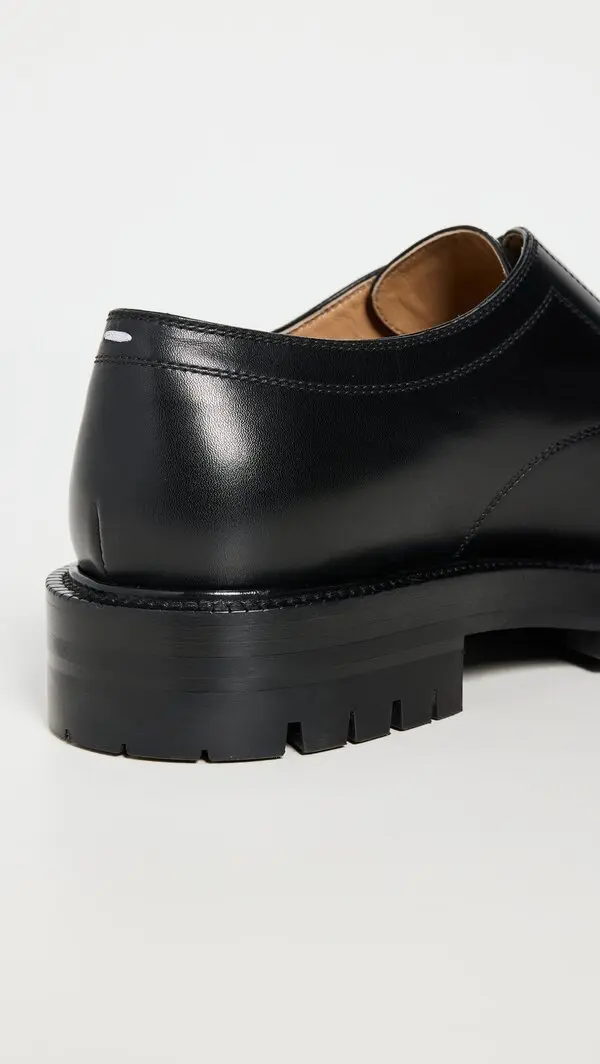 MAISON MARGIELA Tabi County Lace-up Shoes