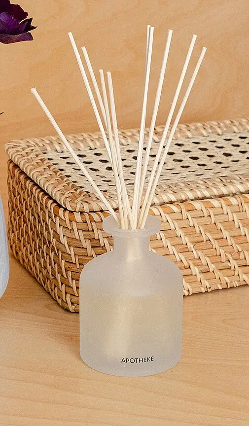 APOTHEKE Apricot Red Currant Reed Diffuser In White