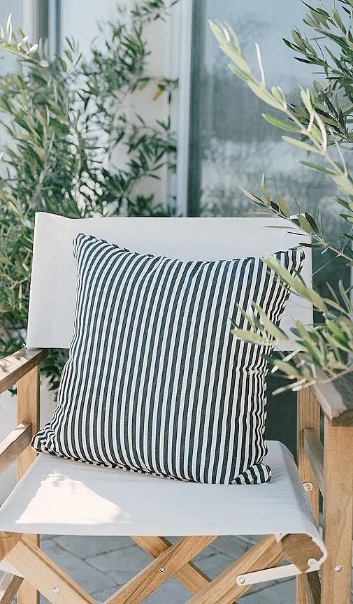 BUSINESS & PLEASURE Square Throw Pillow In Navy
