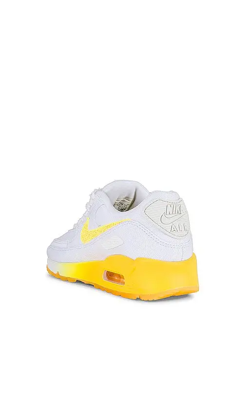 Nike Max 90 Se Sneaker In White,yellow